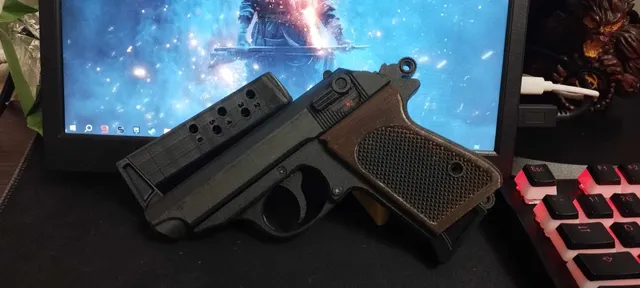 Make of Walther PPK - Fallout 4 replica - The Deliverer V3 by Fibsh ...