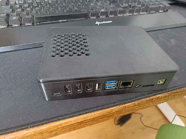 Make of FriendlyElec CM3588 NAS Case Desktop Standalone by Fuzzler ...