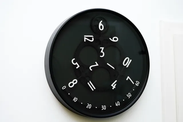 Make of Wandering Hour Clock by David Kingsman | Download free STL ...