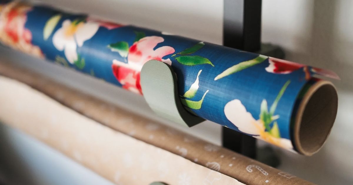 Gift Wrapping Helpers | Contest theme | Printables.com