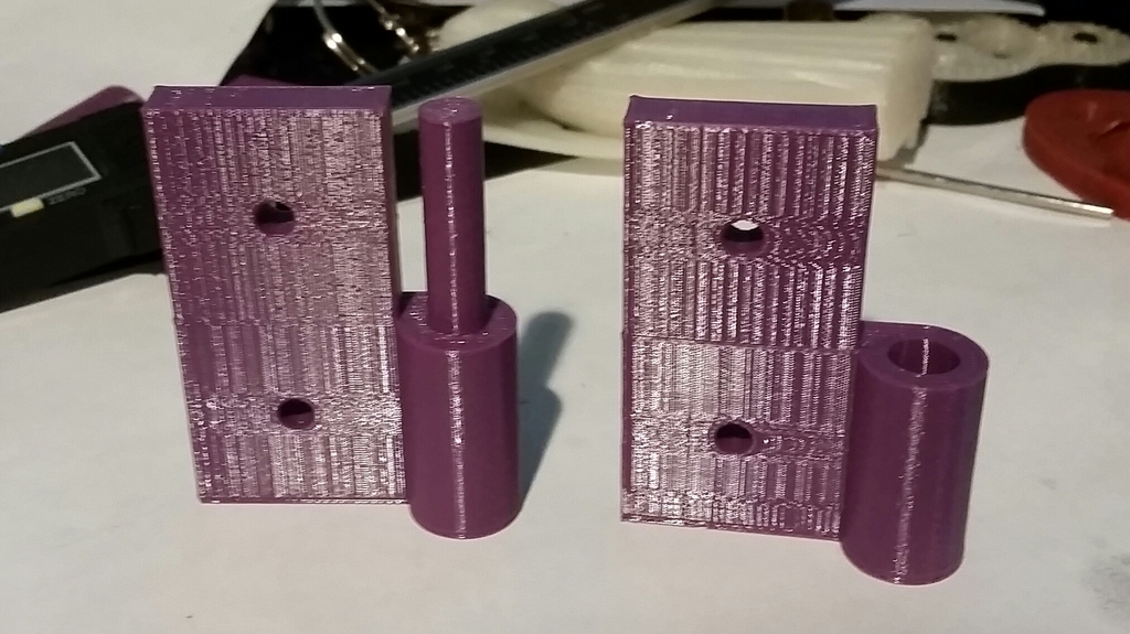 Simple Customizable Hinge by tommck | Download free STL model | Printables.com