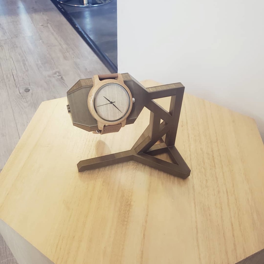 Watch stand by chavant_fou_3d | Download free STL model | Printables.com