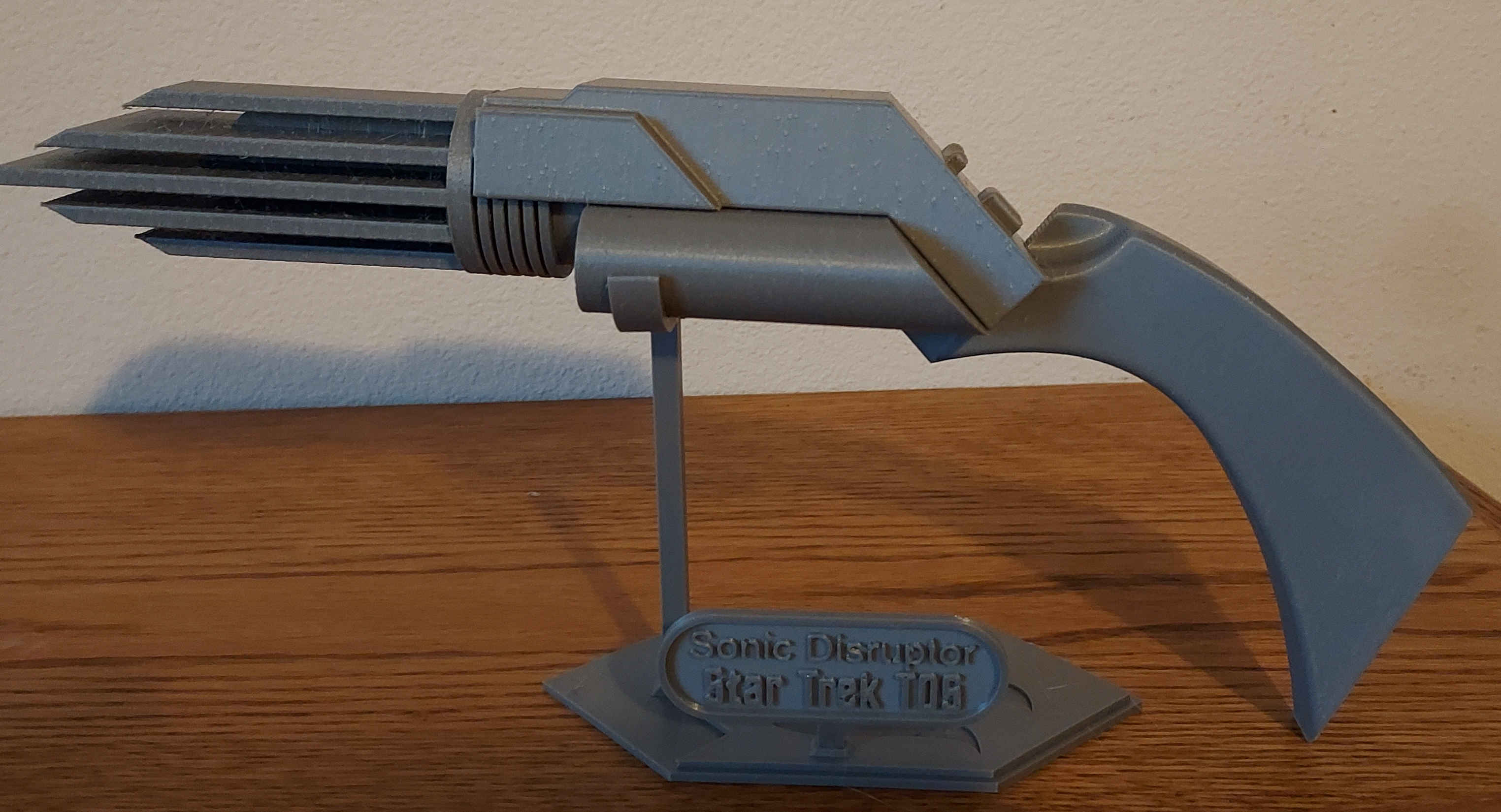 Sonic Disruptor from Eminiar VII, Star Trek TOS S1 E23 "A Taste of ...