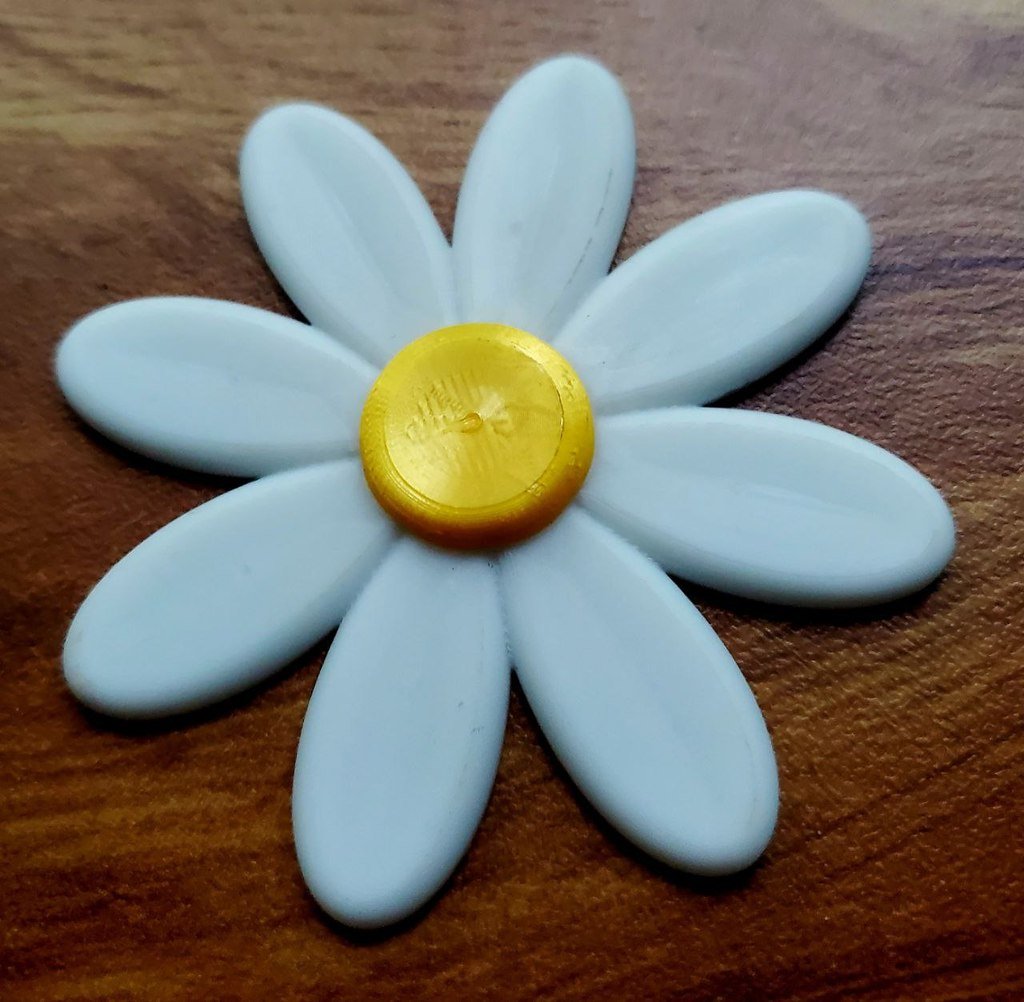 Hippie Daisy Easter Decoration by hrootzel | Download free STL model ...