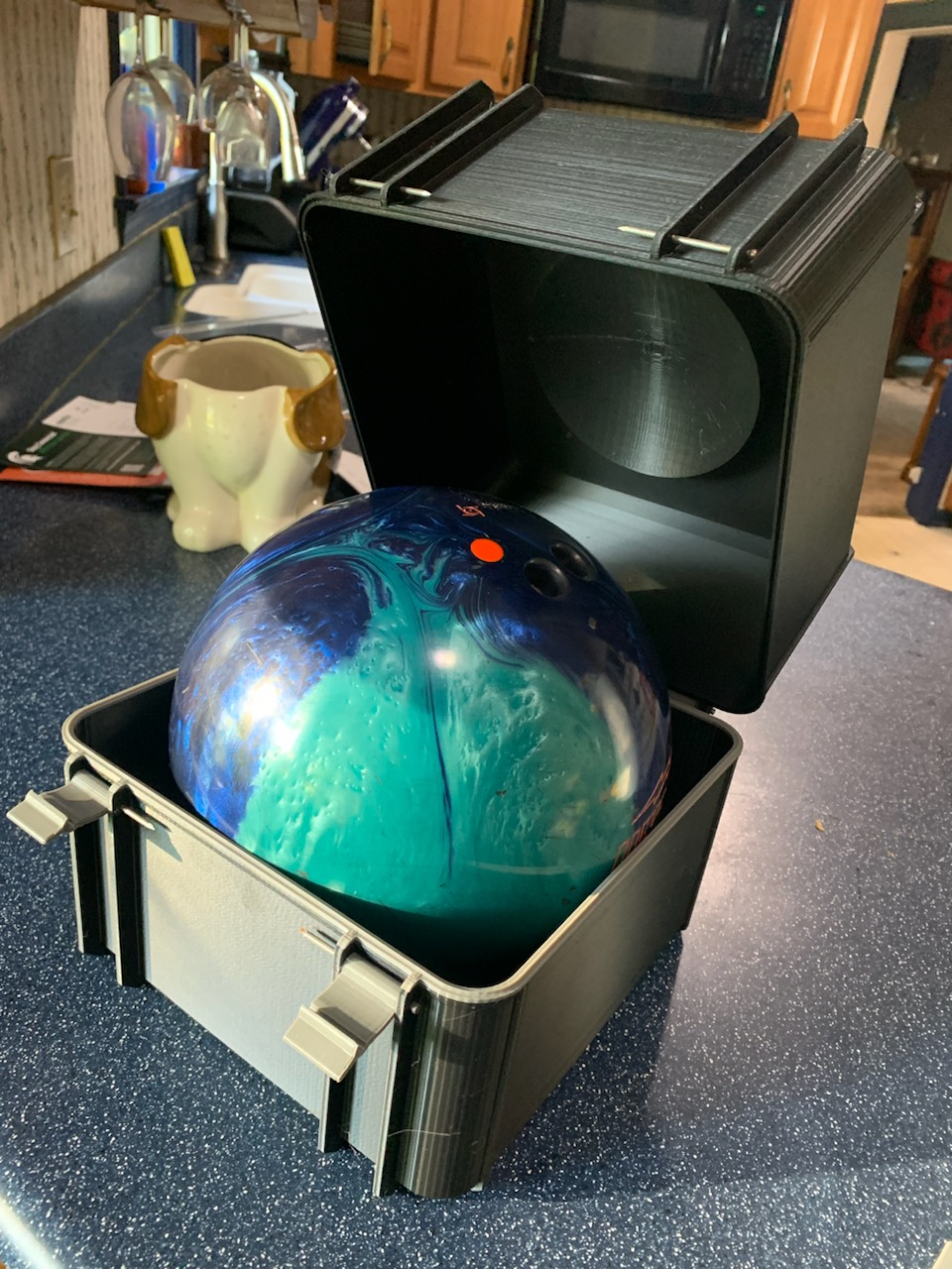 Bowling Ball Case by Buhler | Download free STL model | Printables.com