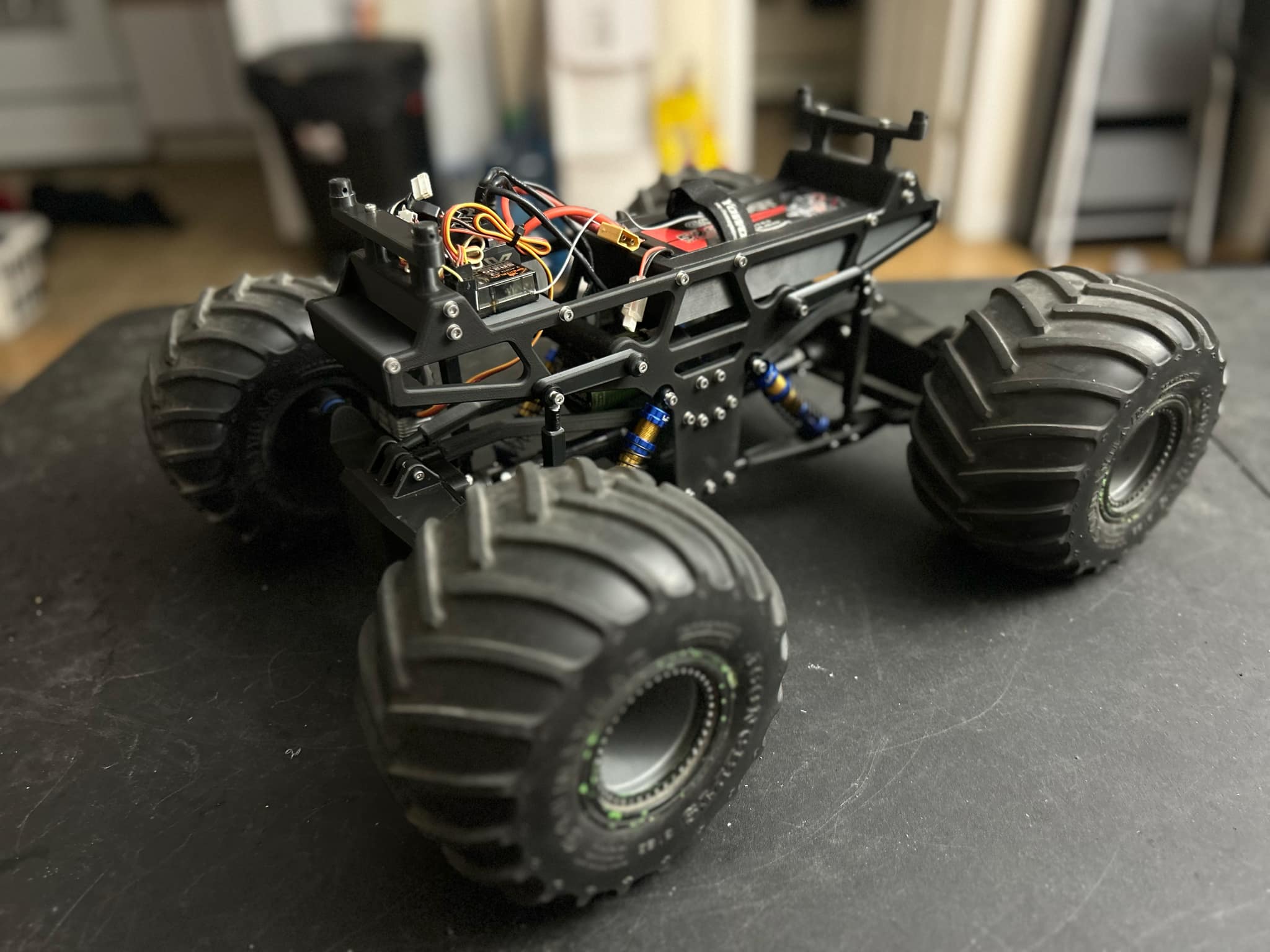 Shogun v3 RC Monster Truck Chassis da Trevor | Scarica il modello STL ...