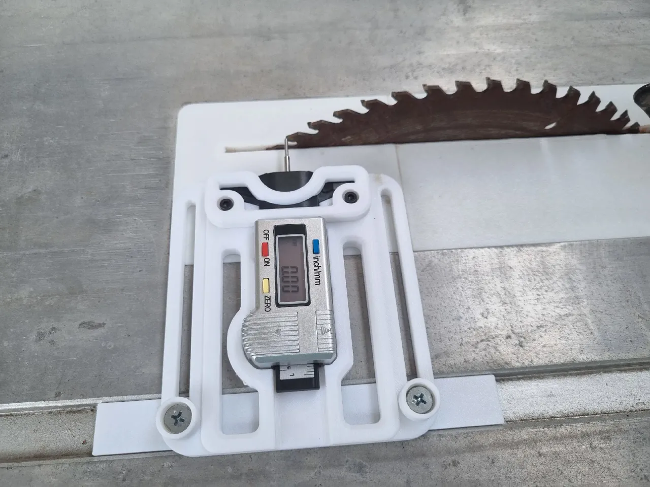 Slider for Stanley STST1825 for table saw alignment jig by kukulin ...
