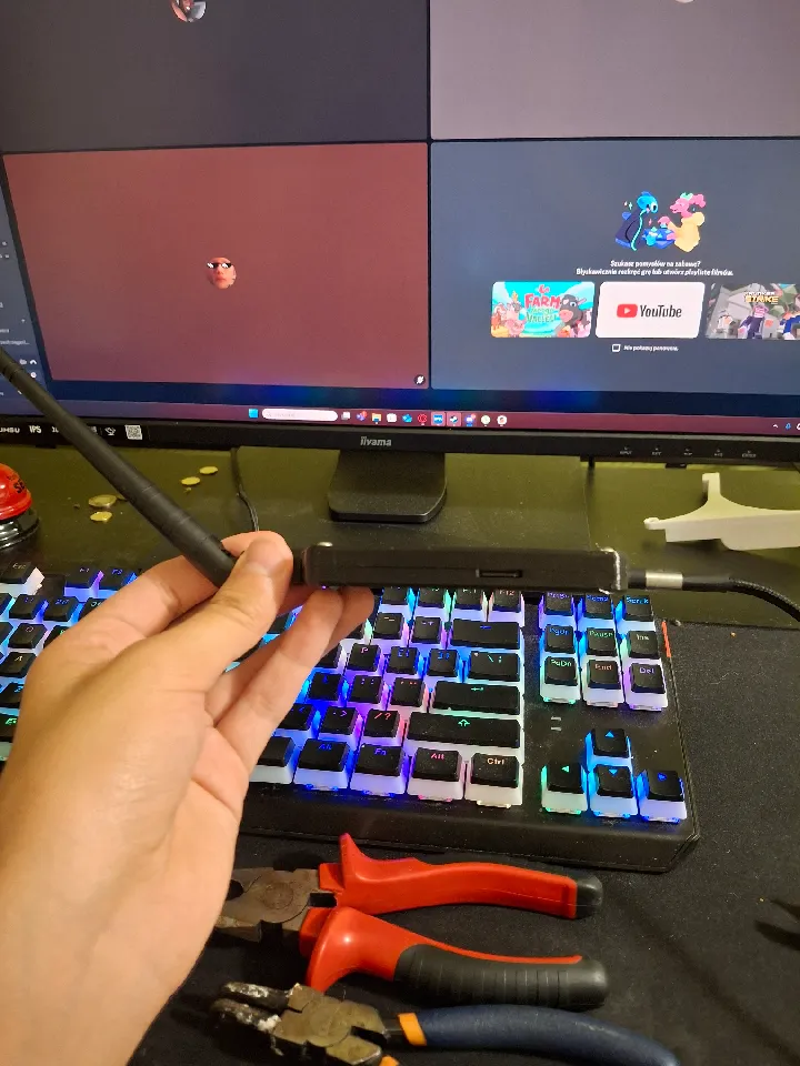 CYD esp32 marauder case with sma antena by Figa | Download free STL ...