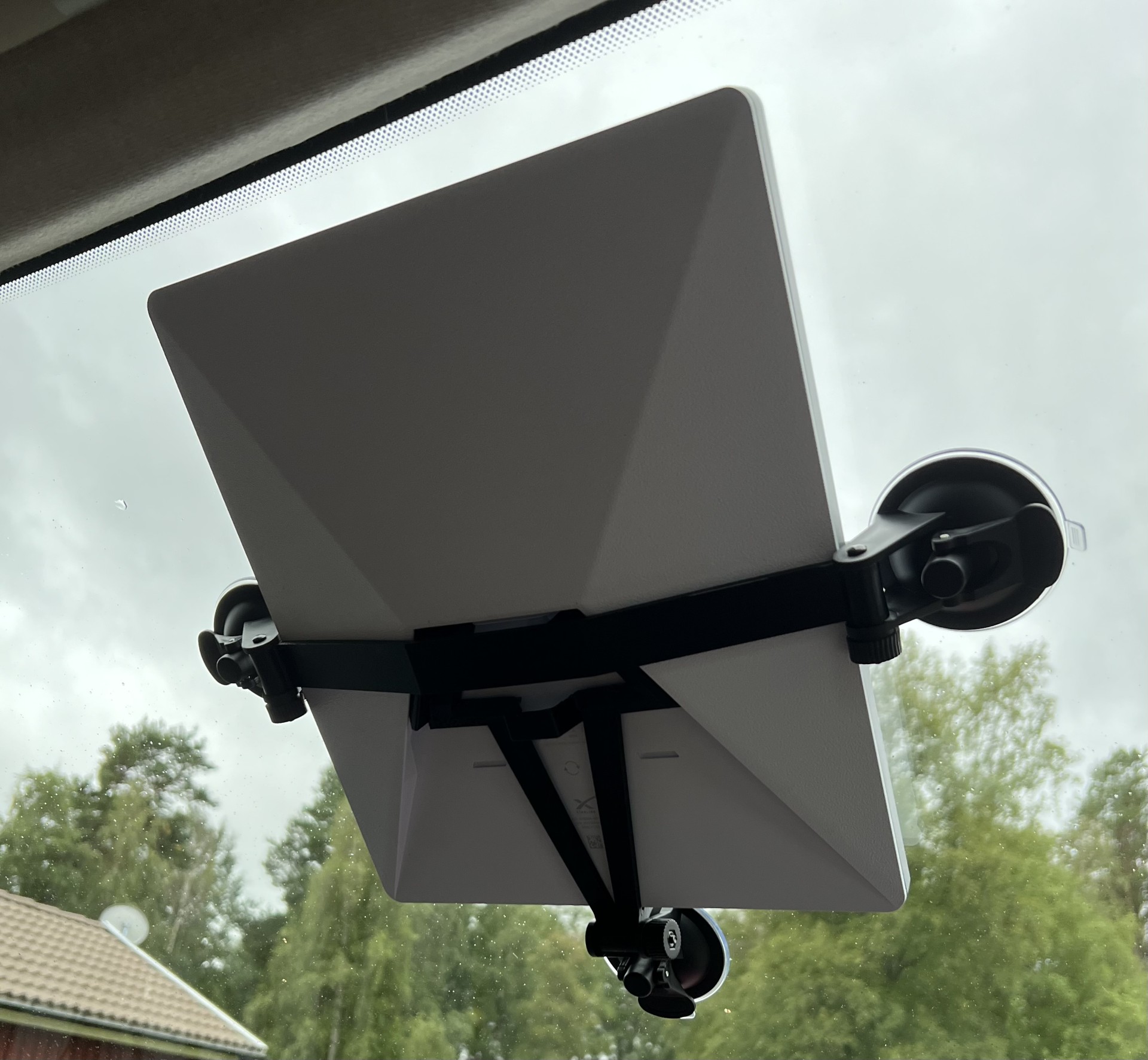 Starlink Mini Mount with Suction Cups by 3d8.se | Printables Store