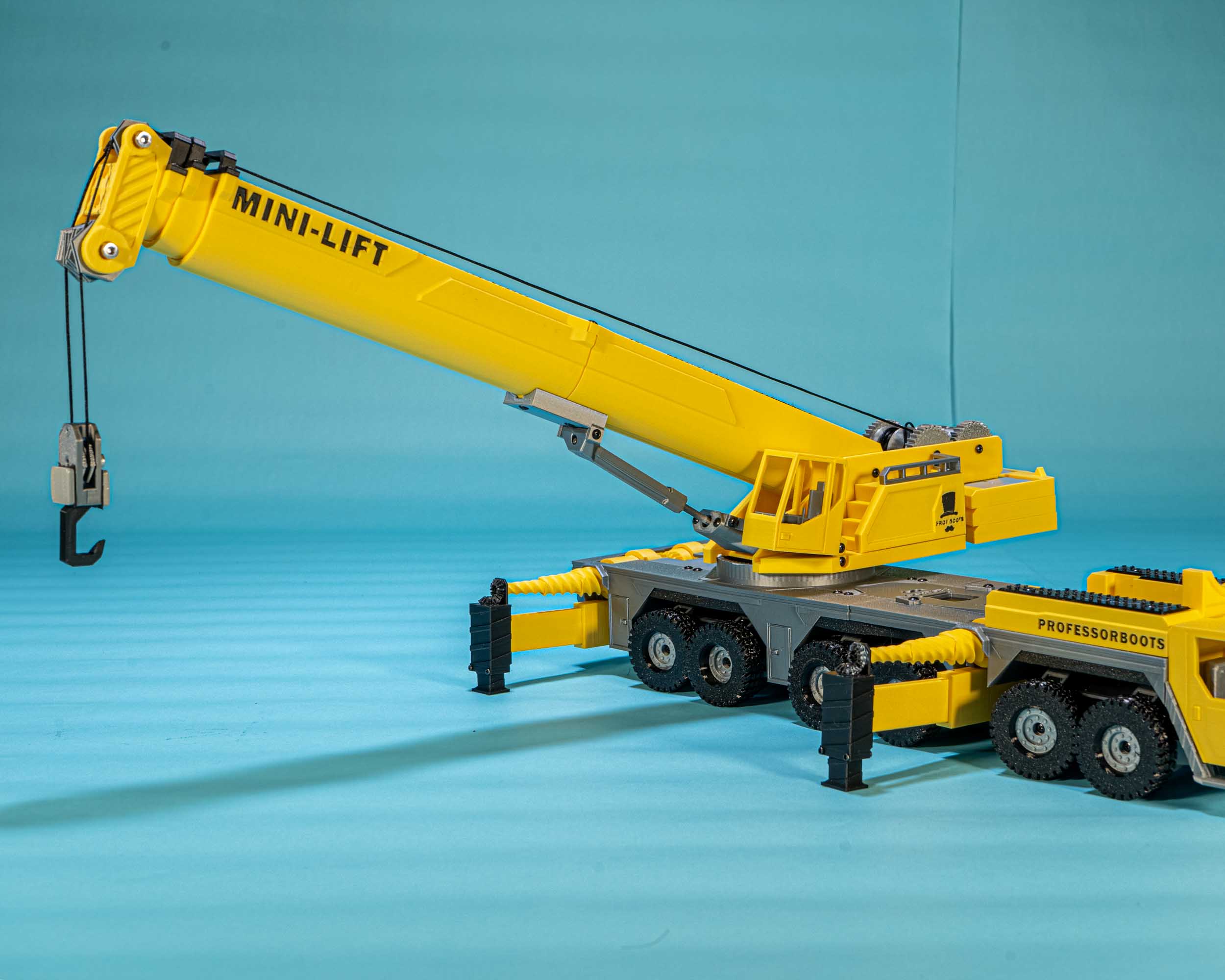 DIY RC Crane by ProfessorBoots | Download free STL model | Printables.com