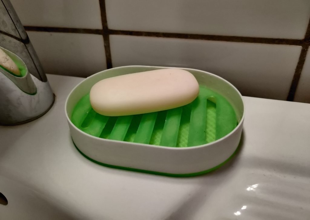 Nice looking soap cup in two parts by EvTheFuture | Download free STL ...