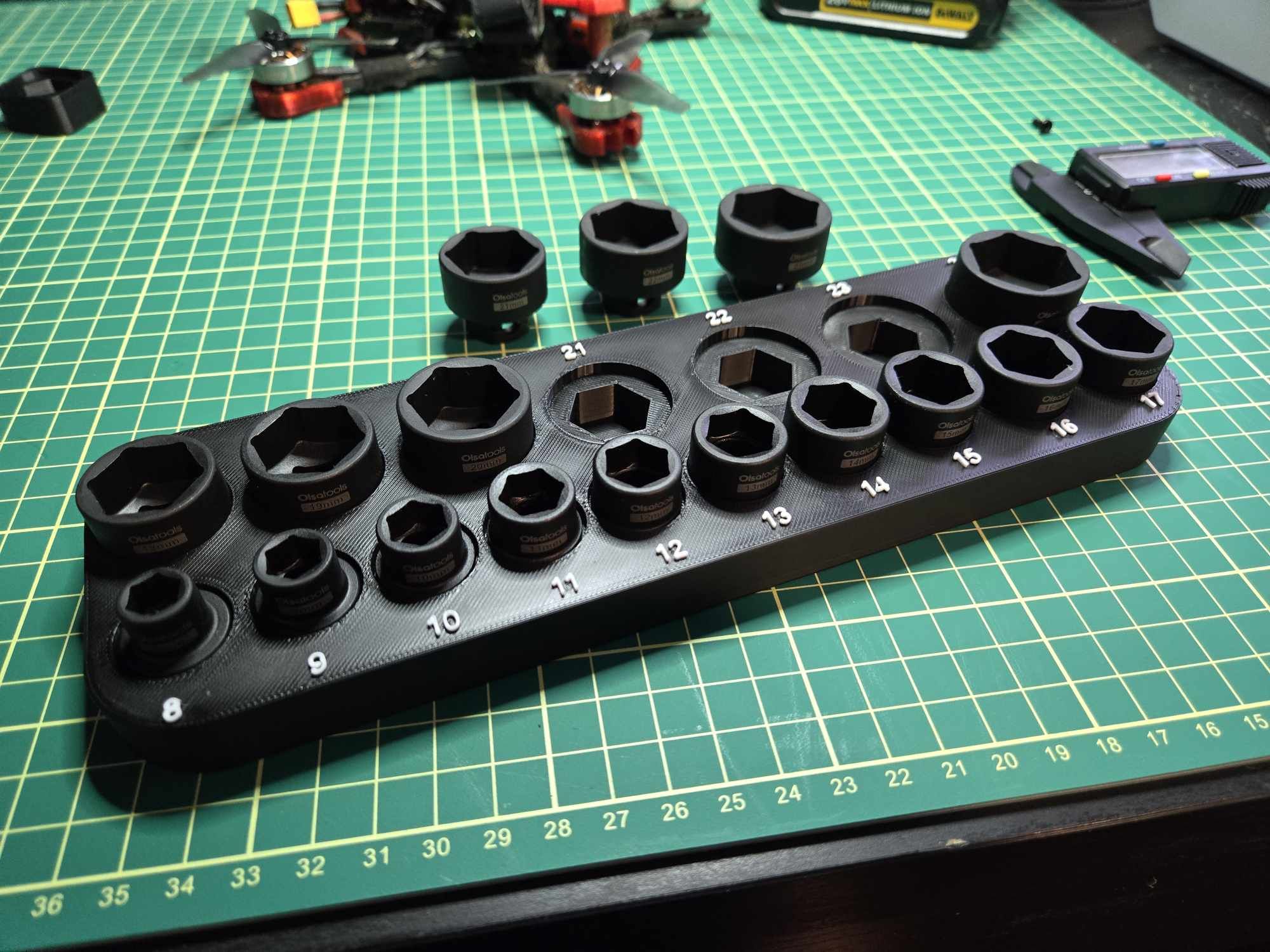 Olsa Tools / Astro Pneumatic Nano Stubby Impact 17pc 8-24mm 3/8 dr Socket Holder by Ben ...