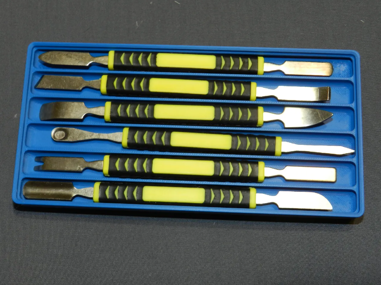 Gridfinity Sculpting Tool Tray by DMF | Download free STL model ...