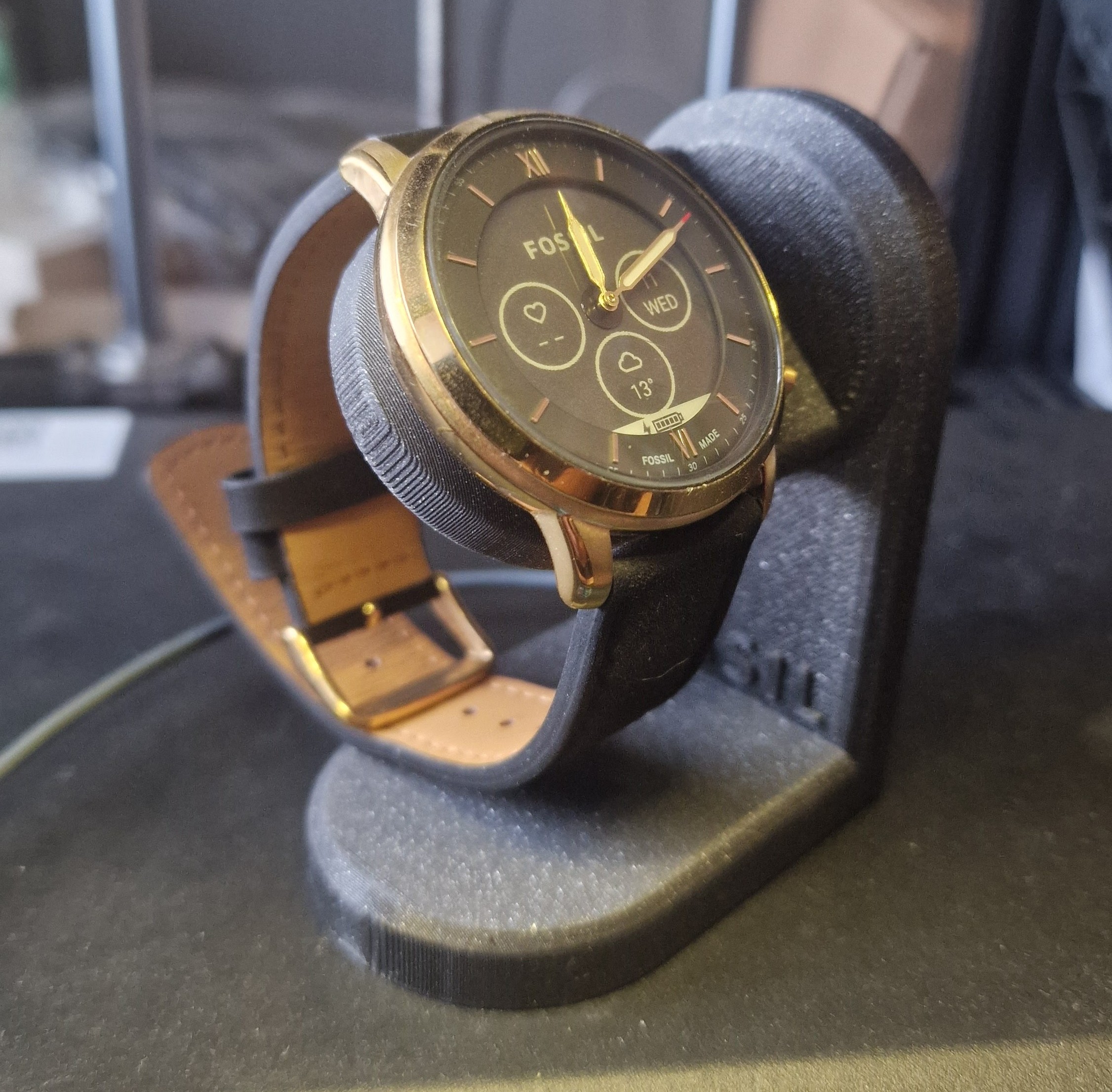 Fossil Neutra Watch Cradle by Pugwash | Download free STL model ...