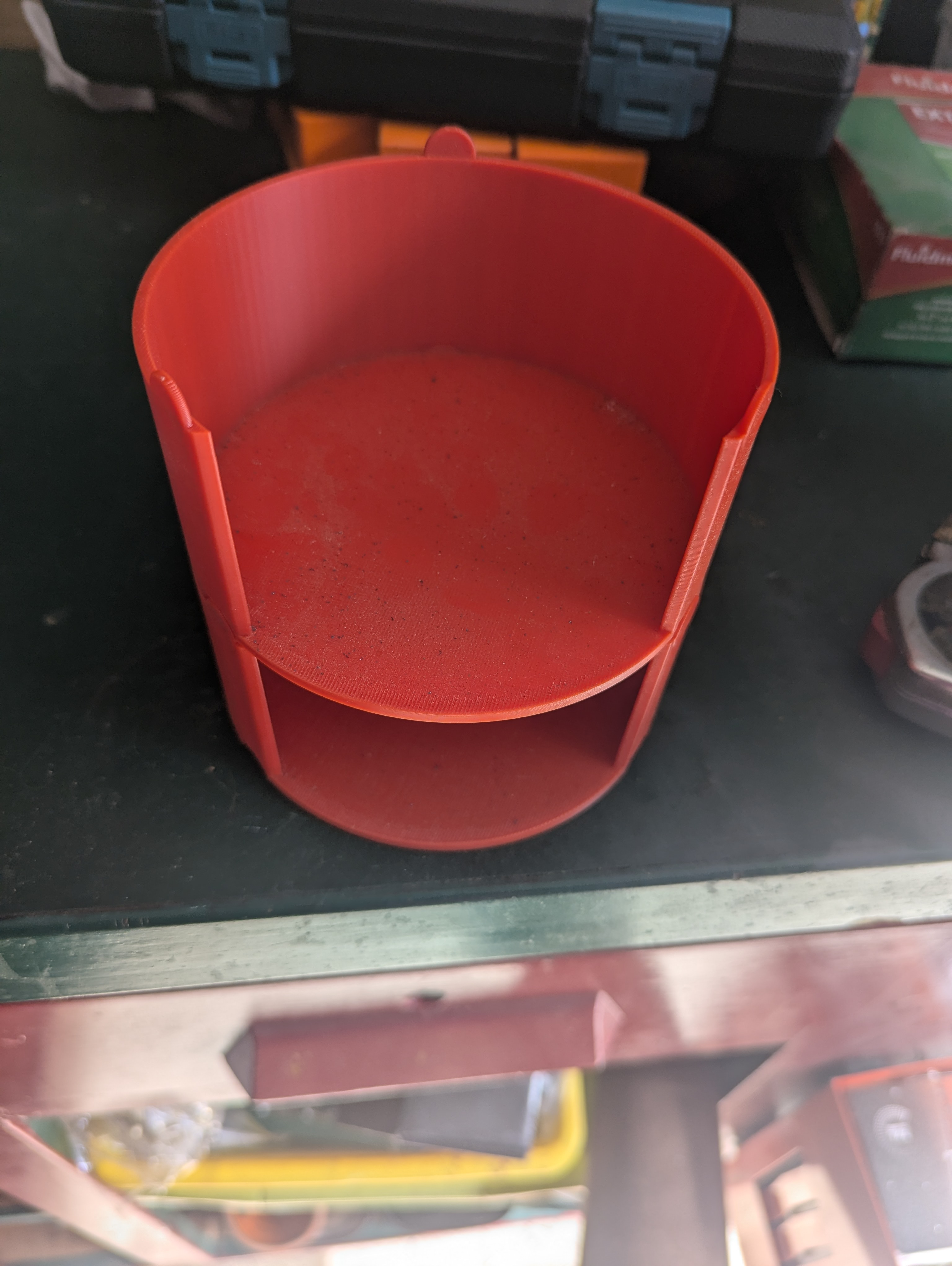 Stackable 5 inch sanding disk holder por GrumpyGiant | Descargar modelo ...