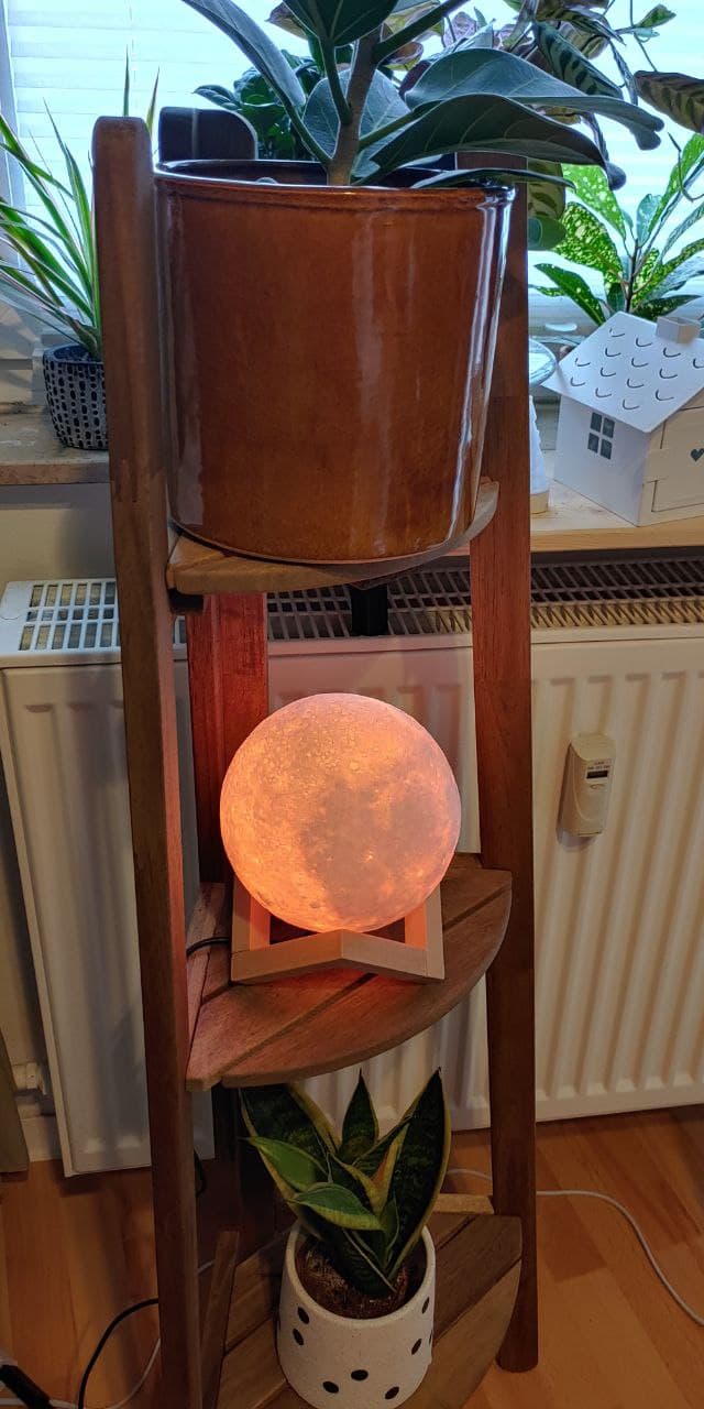 Clean D1 Mini LED Body for the Moon Lamp by Bazt | Download free STL ...