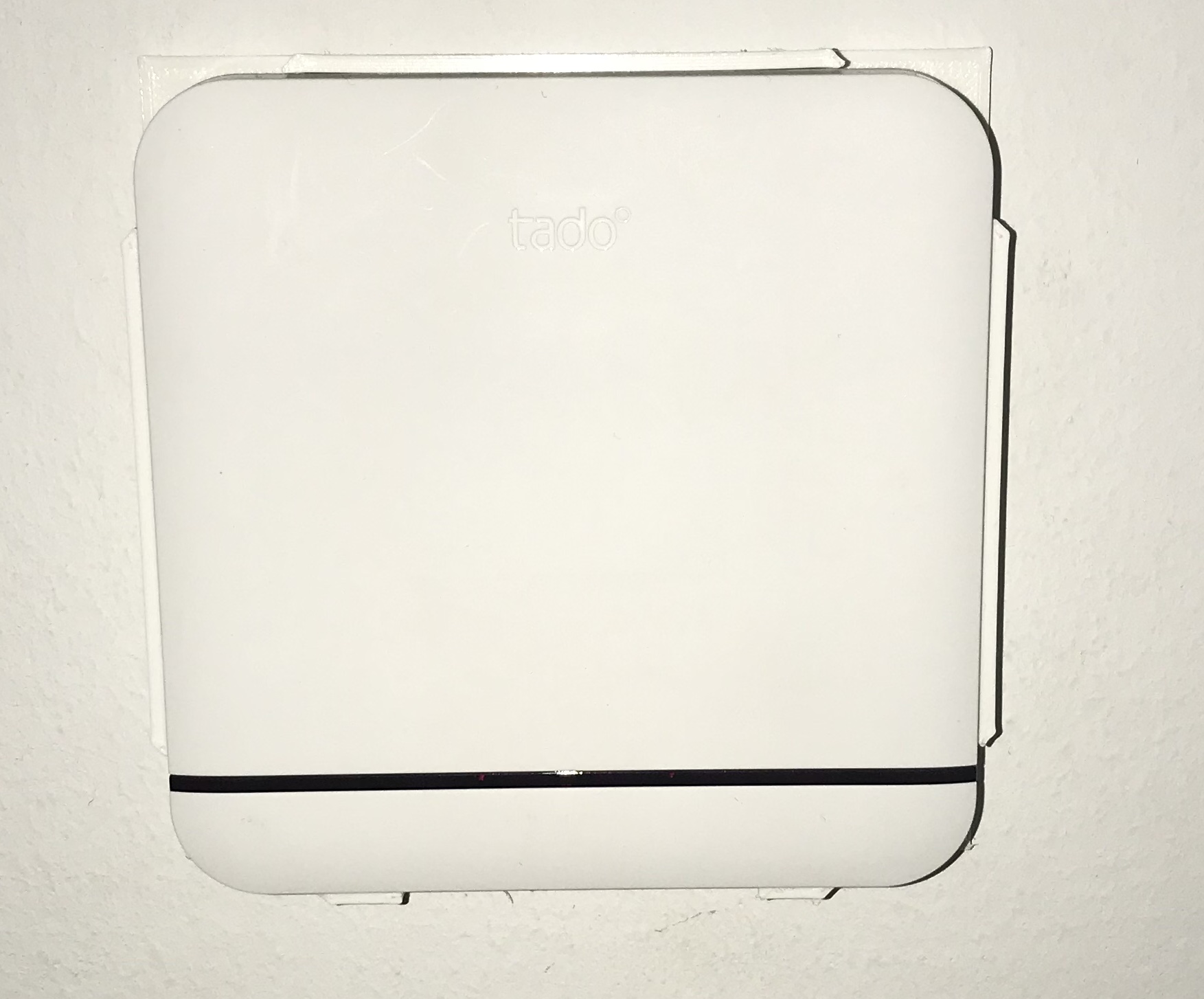 Tado AC mount for flush-mounted box by MBprint | Download free STL ...