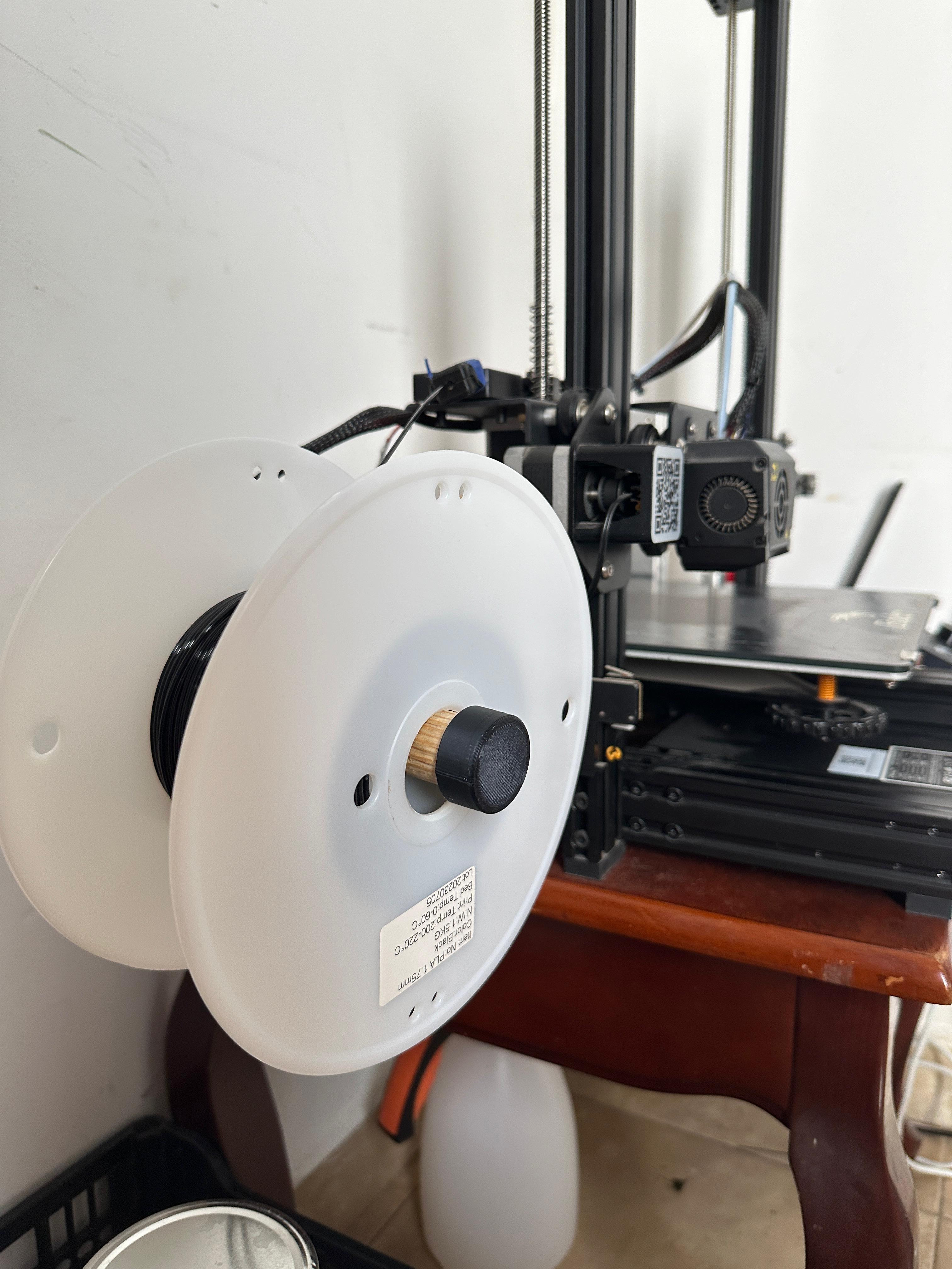 Ender 3 Series filament spool adapter by Guillermo Wismann | Download free STL model ...