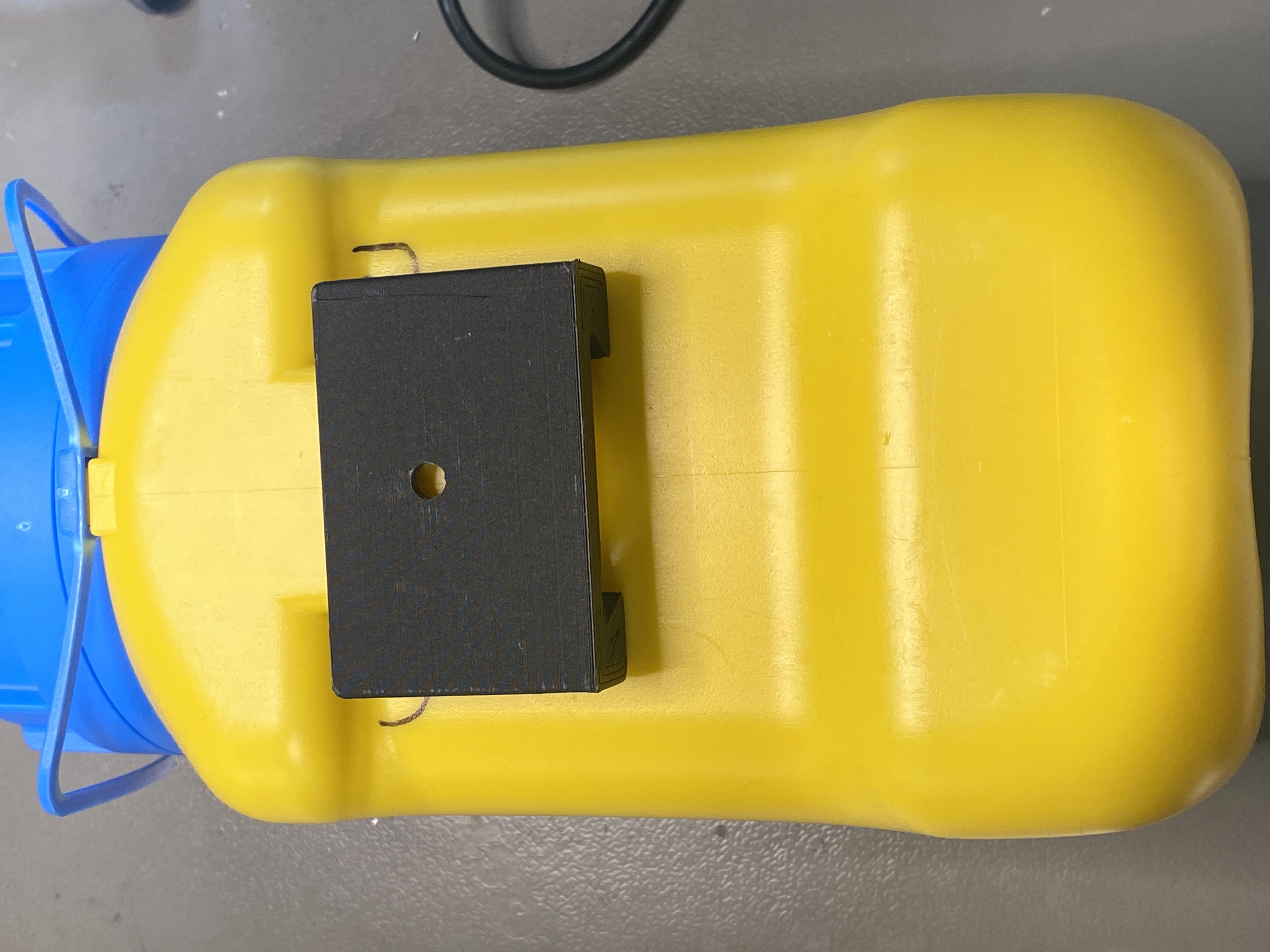 Wallmount for Sharpak blade disposal box by EverythingGlows | Download ...