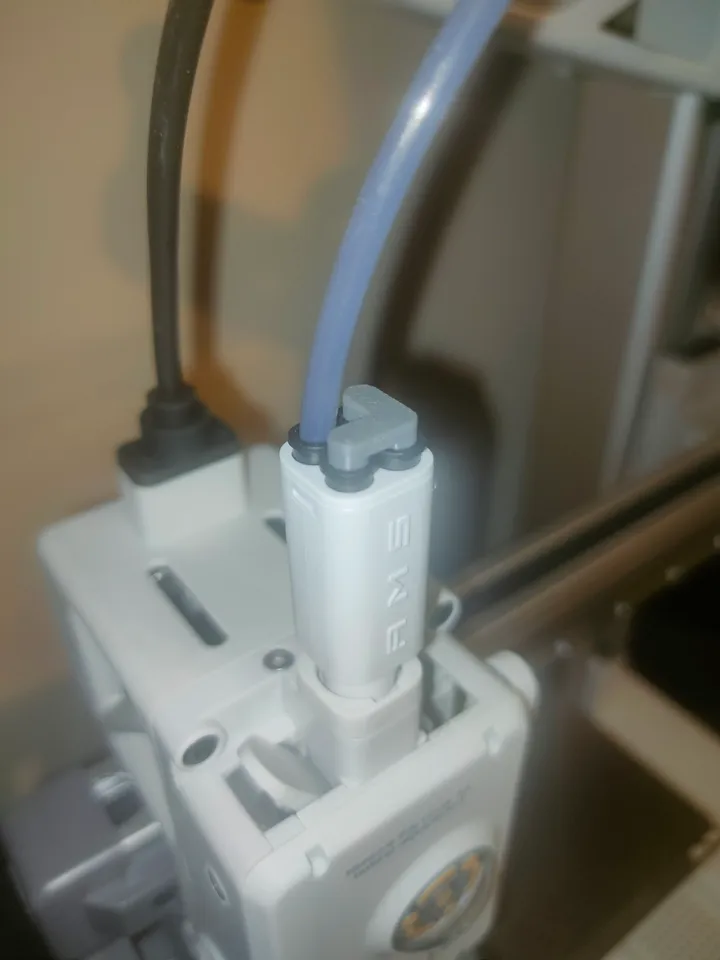 A1 ptfe holder cap by izzodesign74 | Download free STL model | Printables.com