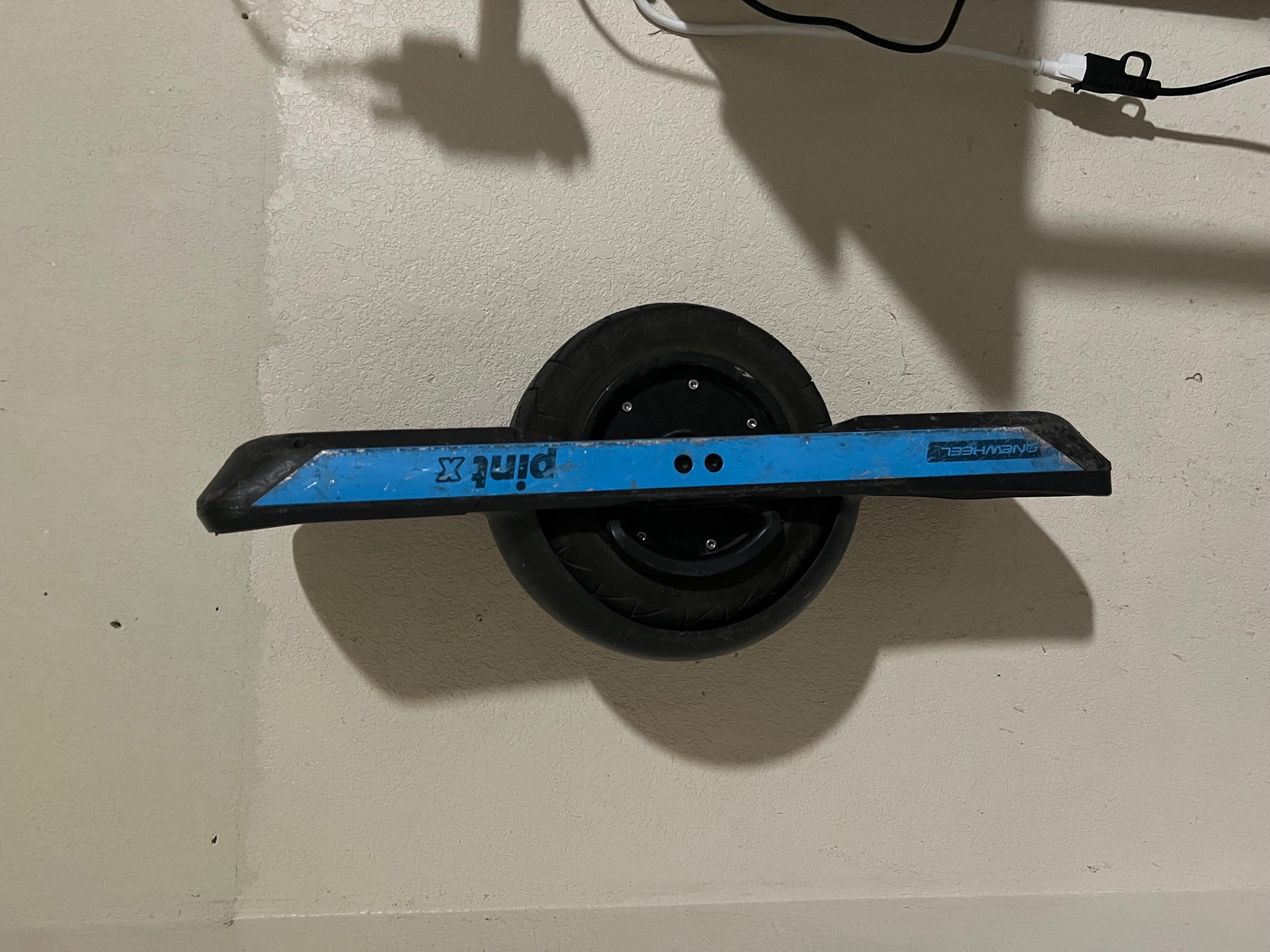 Onewheel Pintx wall mount by DEVAN | Download free STL model ...