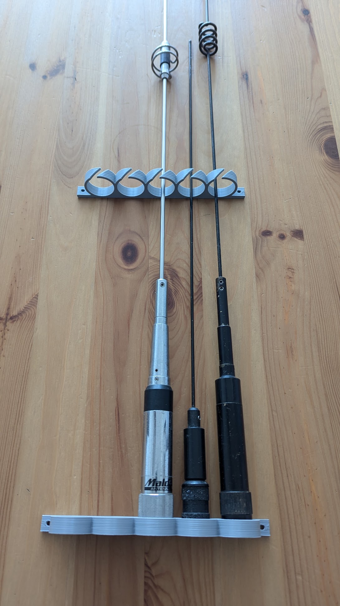 Mobile Antenna Storage Rack by Omni RF | Download free STL model ...