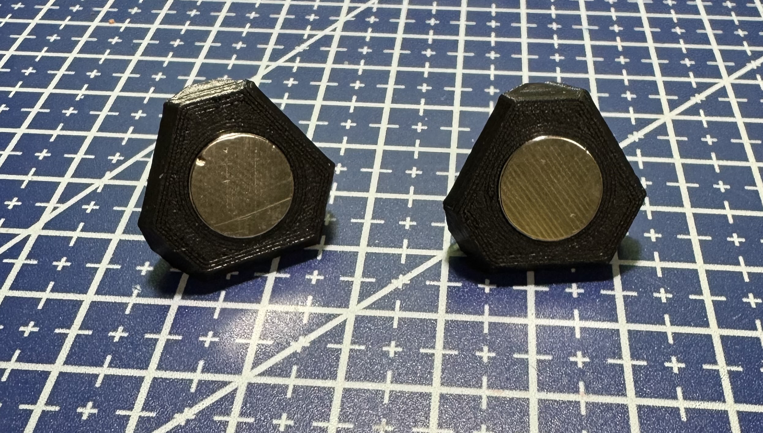 Scanner Tracking Helper Pyramid remix by SnobbishGoose | Download free ...