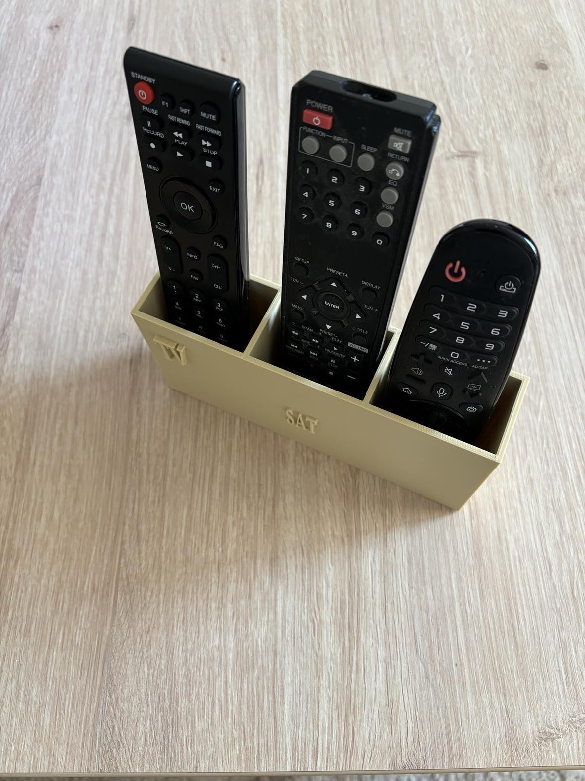 Remote Holder by Dominko | Download free STL model | Printables.com