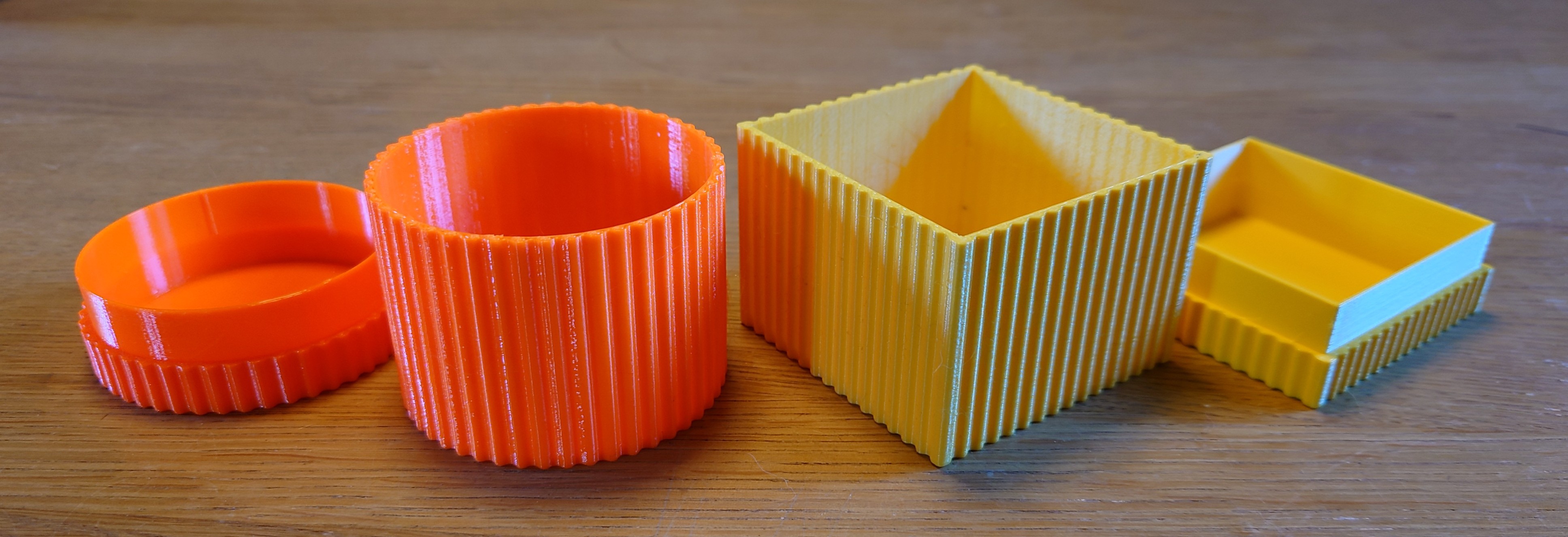 Boxes with insert lid by gillis | Download free STL model | Printables.com