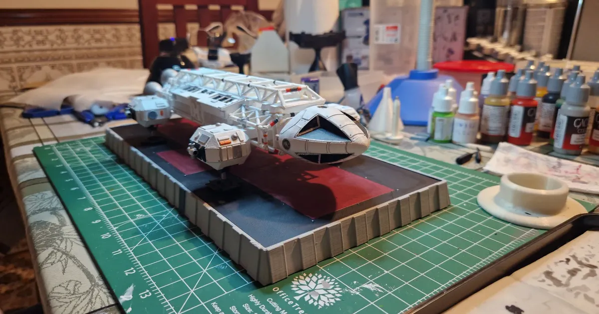 Space 1999 Eagle 1 landing platform by davcin44 | Download free STL ...
