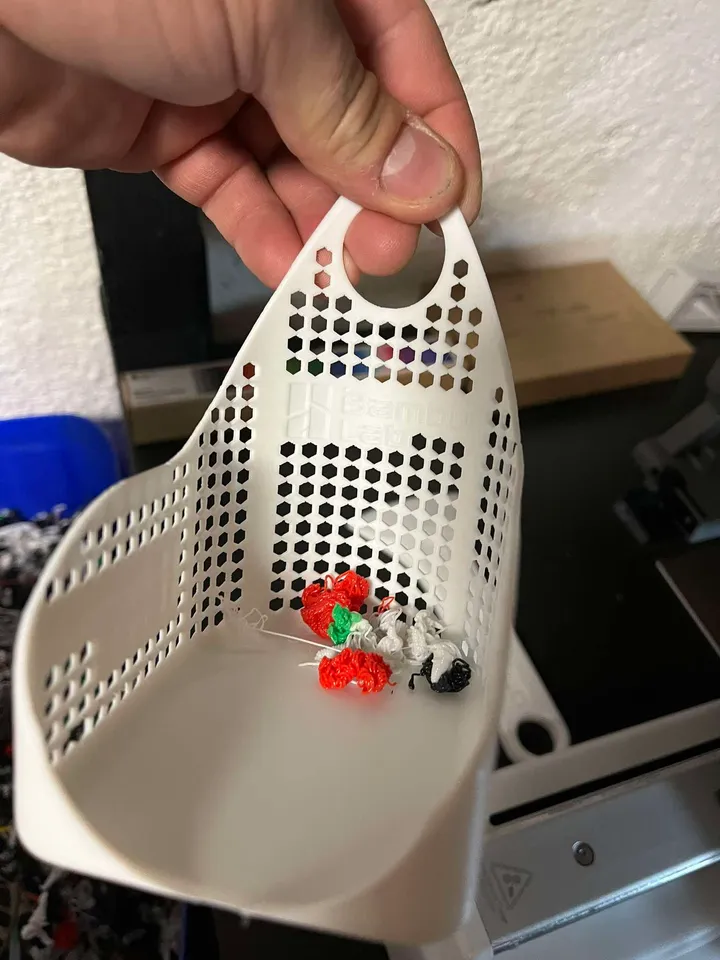 Bambulab A1 mini Poop Catcher Bin by Ainon3Dtisk | Download free STL ...