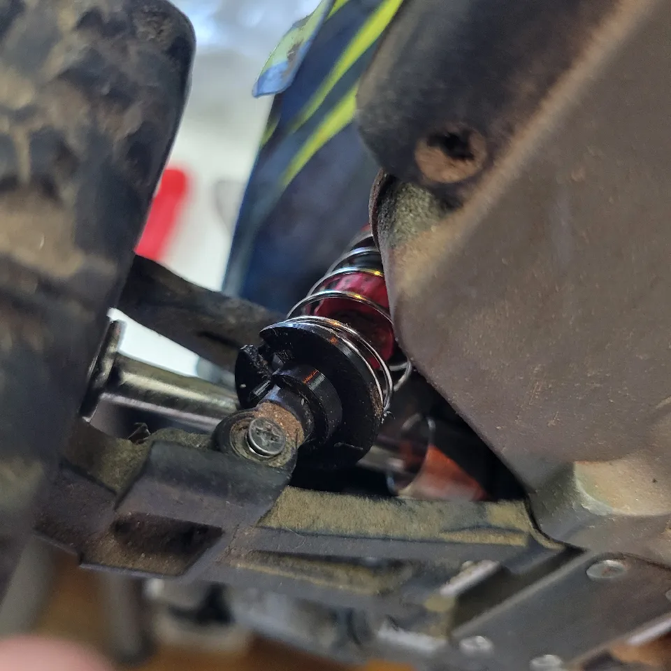 MJX Hypergo H16BM 1/16 scale Shock absorber mounting plate by BadLuck ...