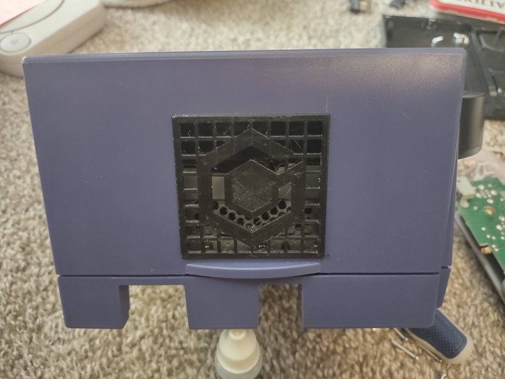 Nintendo GameCube replacement grate by Belackarlc | Download free STL ...