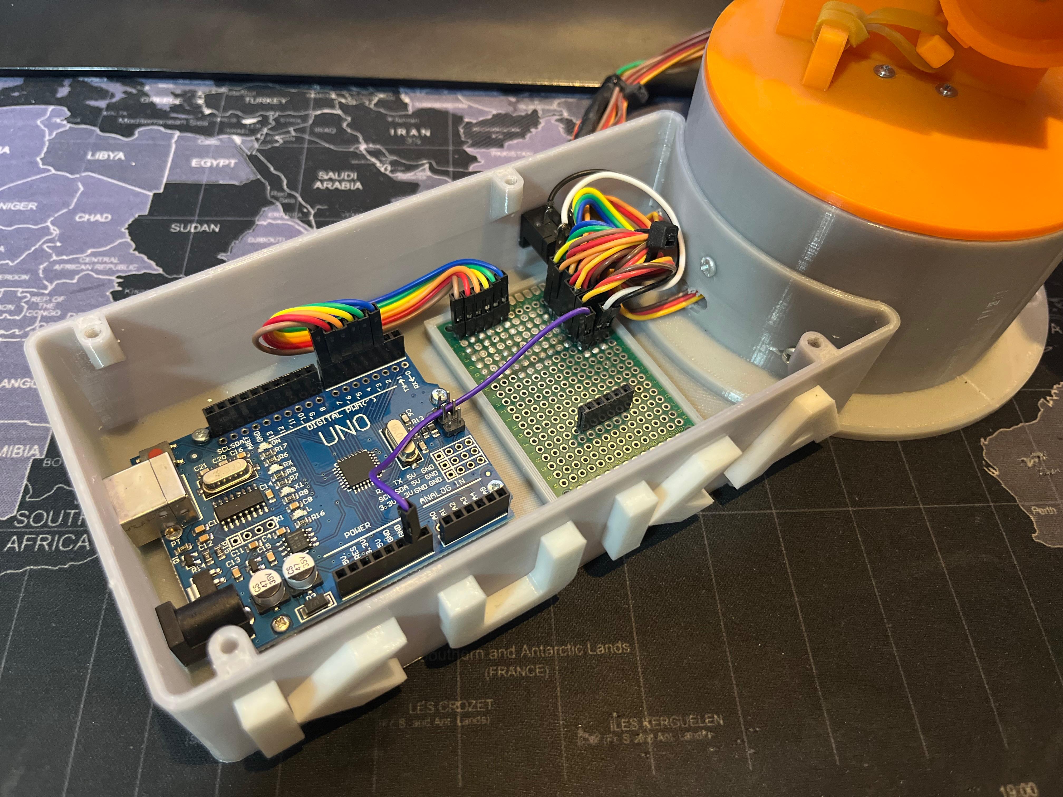 Brazo Robotico KUKA Arduino por Antonio Barranco | Descargar modelo STL ...