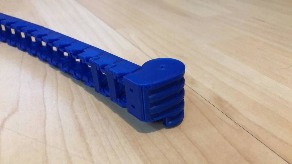 BLV mgn Cube X-Carriage Cable Chain by CrazyCreator | Download free STL ...