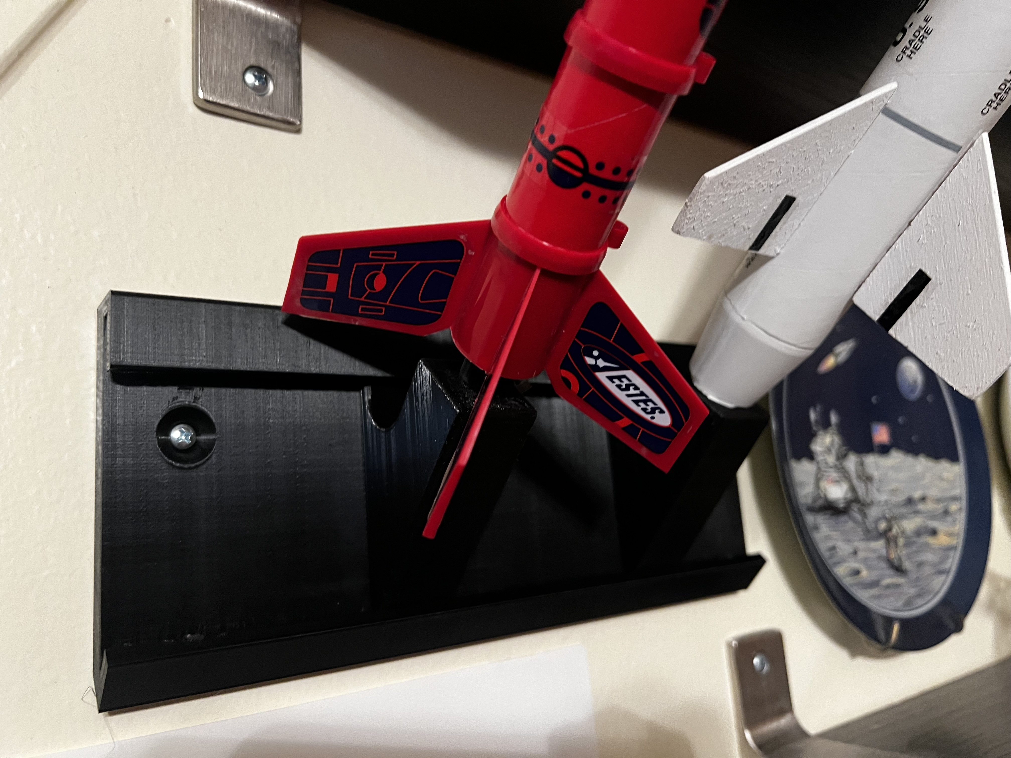 Model Rocket Stand von Smore | Kostenloses STL-Modell herunterladen ...