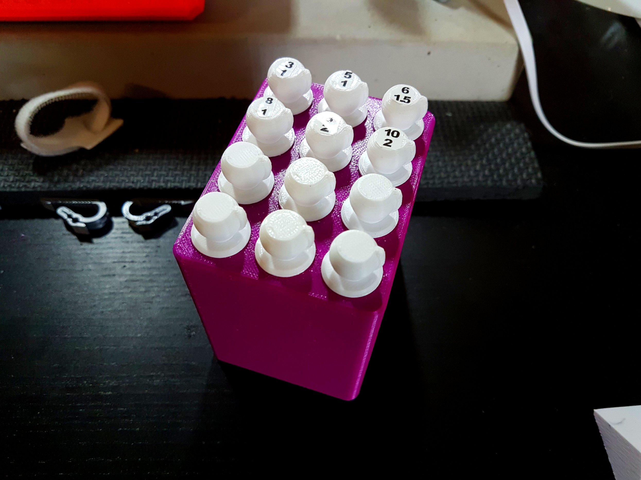 Magnets Container by Zarbuta | Download free STL model | Printables.com