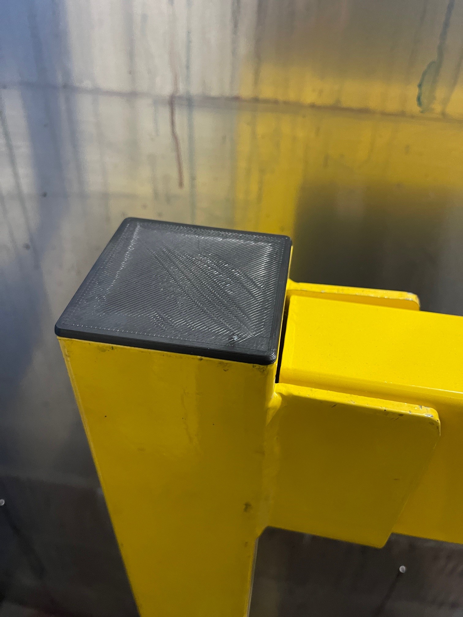 Uline Light Duty Guard Rail Cap by blholt | Download free STL model ...