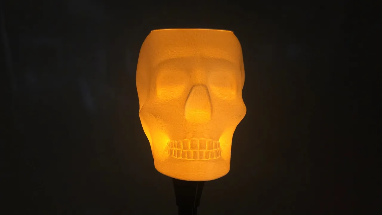 Skull Lamp by mhparsons | Download free STL model | Printables.com