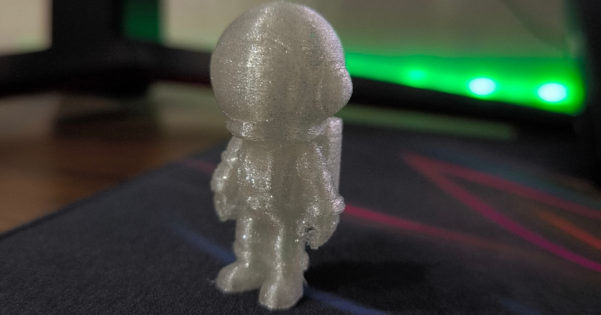 Cute Spaceman Standing par Suren | Téléchargez gratuitement un modèle ...