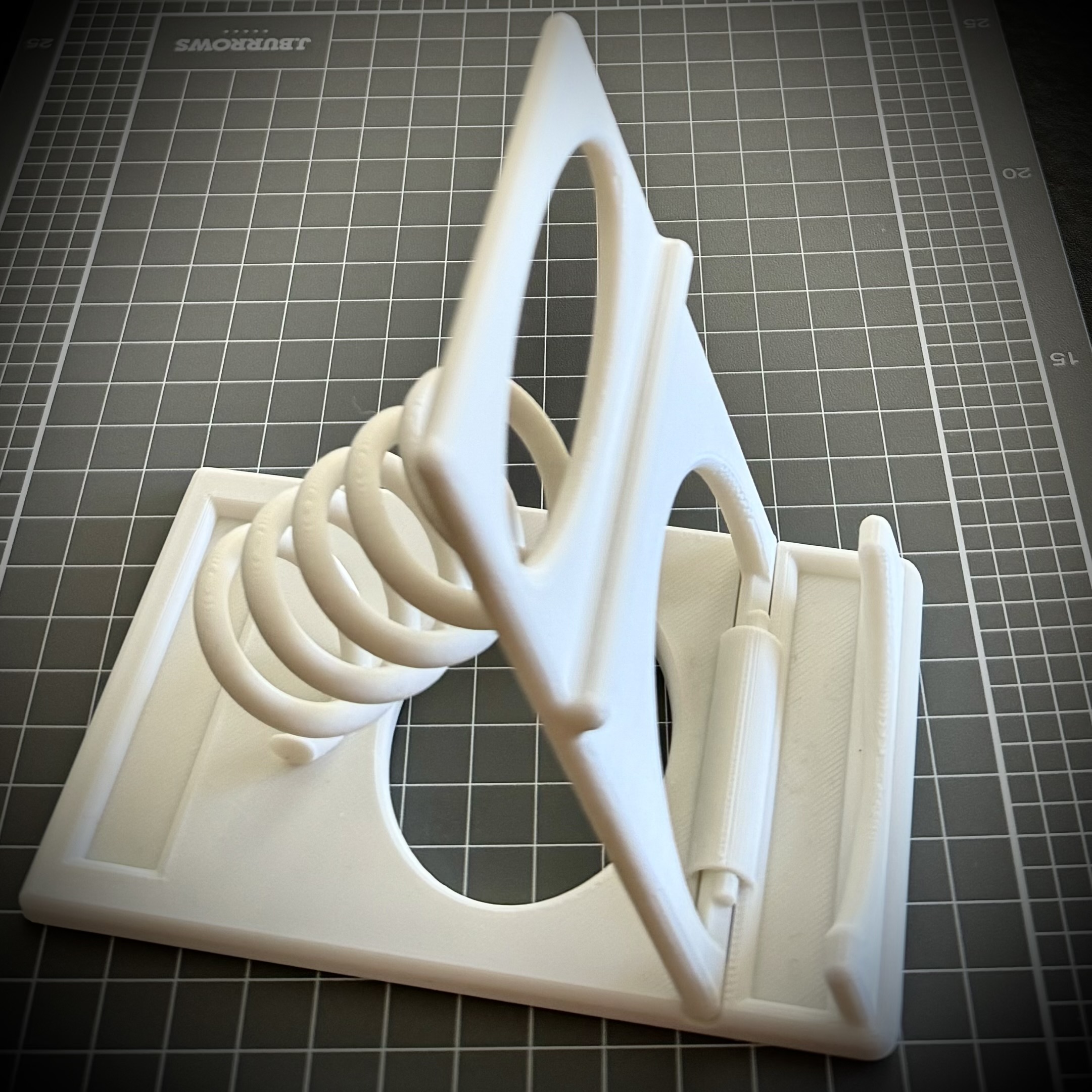 Springy Phone Stand / Holder by cwlewis11 | Download free STL model ...