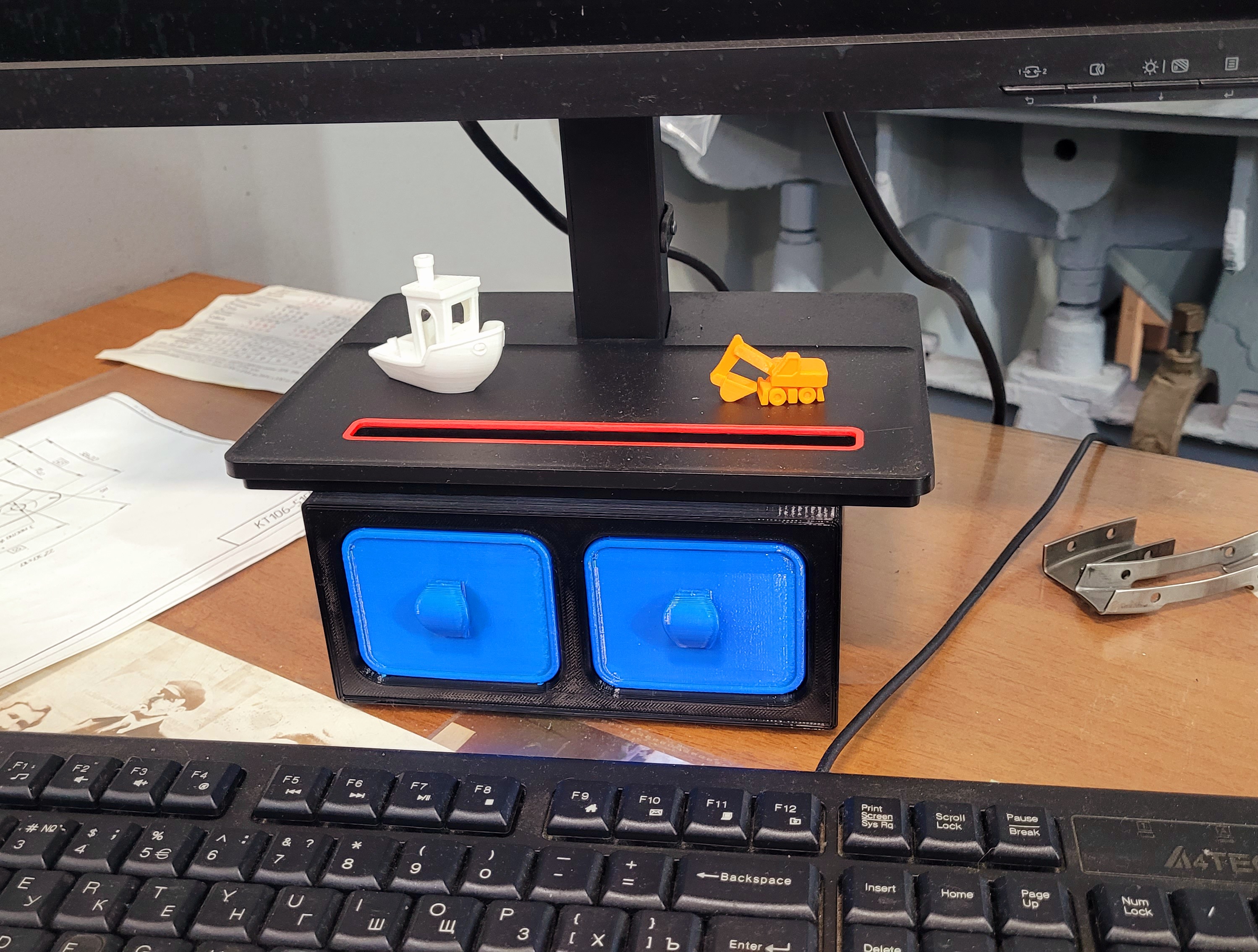 Desk Stand with Drawers by Artemi | Download free STL model ...