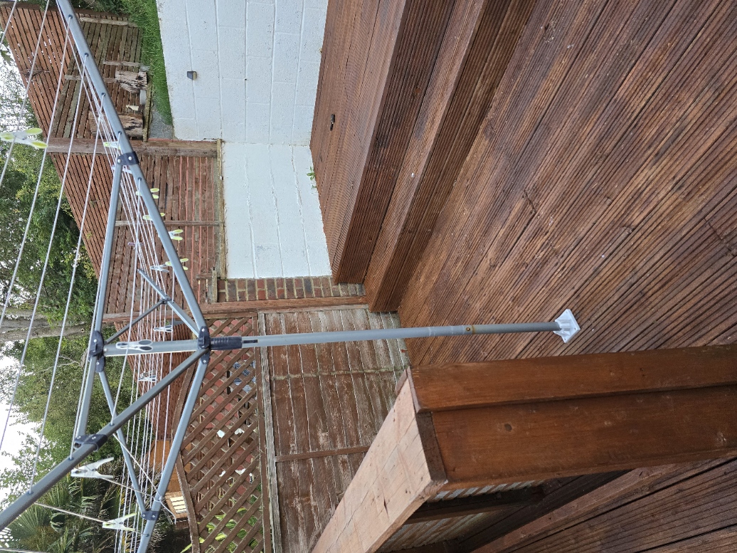 Washing line decking support by Tom Day | Download free STL model ...