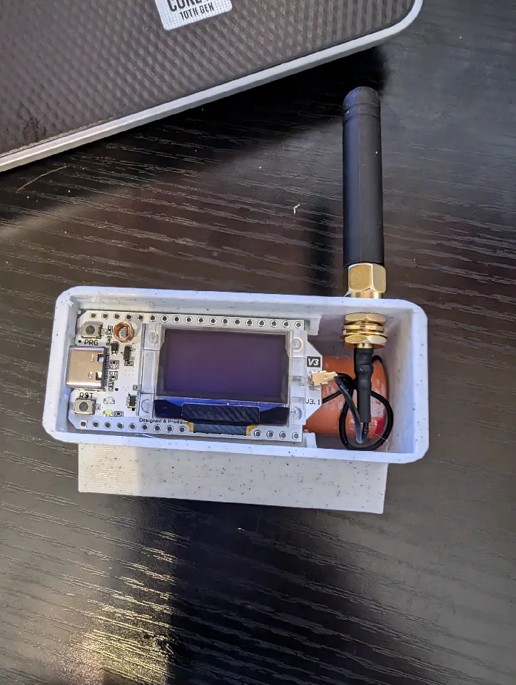 18650 case for Heltec LORA v3 Meshtastic by jim lundborg | Download ...