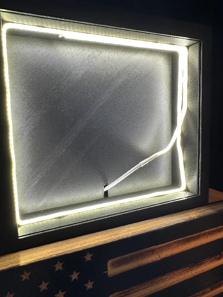 Changeable Front Lit Frame Box by 3DPrintMakrHobby | Download free STL ...