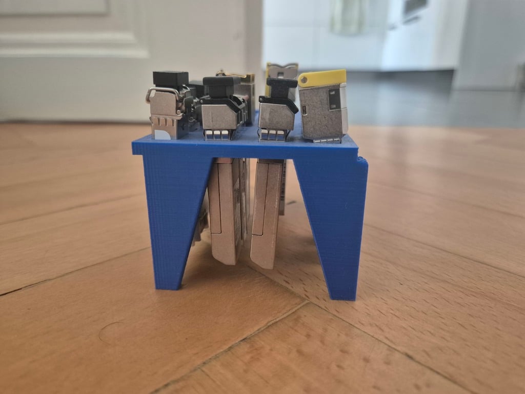 SFP and SFP+ transceiver storage rack by T-omi | Download free STL ...