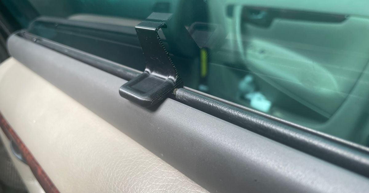 P2 Volvo rear window sunshade replacement clip by Oliver | Download ...