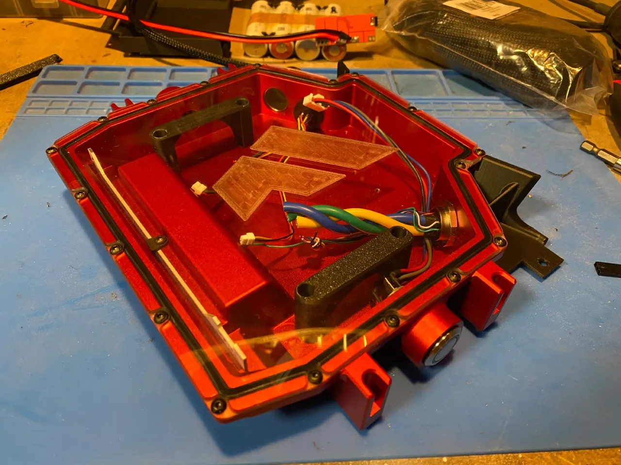 Funwheel Controller Box Lid by Lia | Download free STL model ...