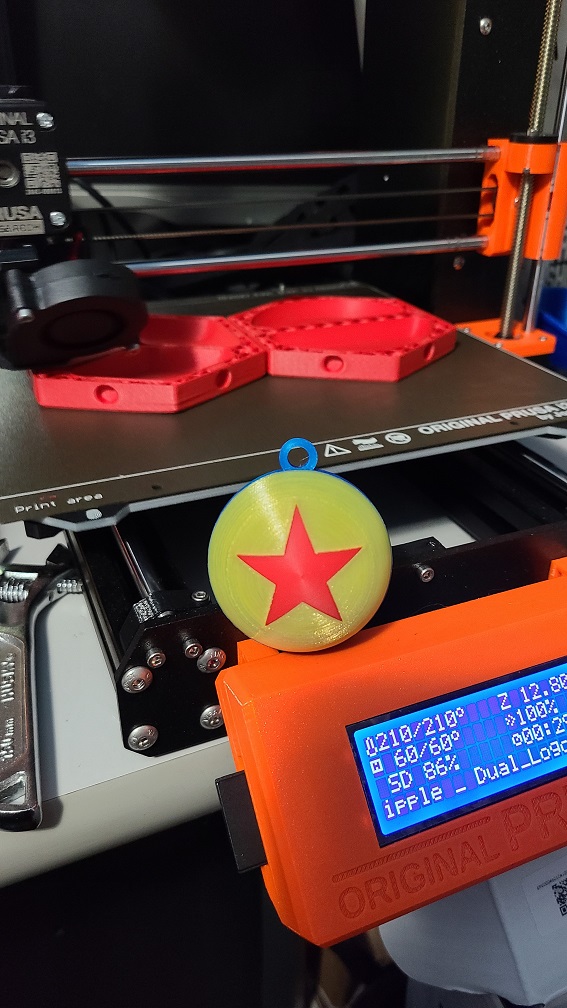 Pixar Ball Keychain by Campo_da_Gator | Download free STL model ...