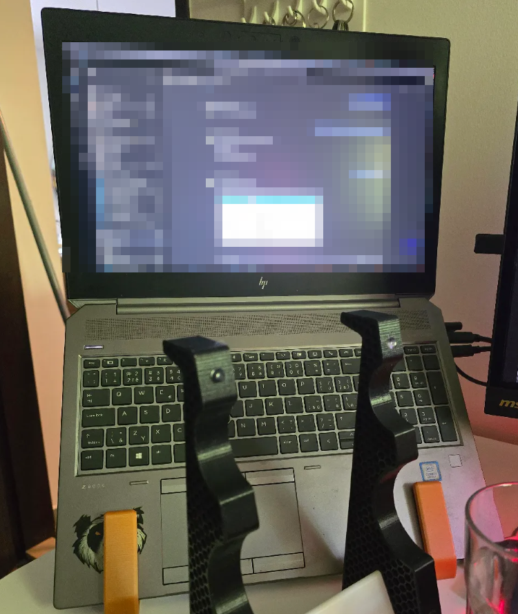 Notebook stand -- Neck saver stand by Filip Trunda | Download free STL ...